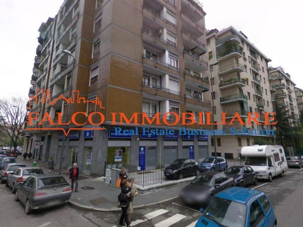 Vendita Appartamento in via degli Zuccaro. Milano. Con balcone, riscaldamento centralizzato, rif ...