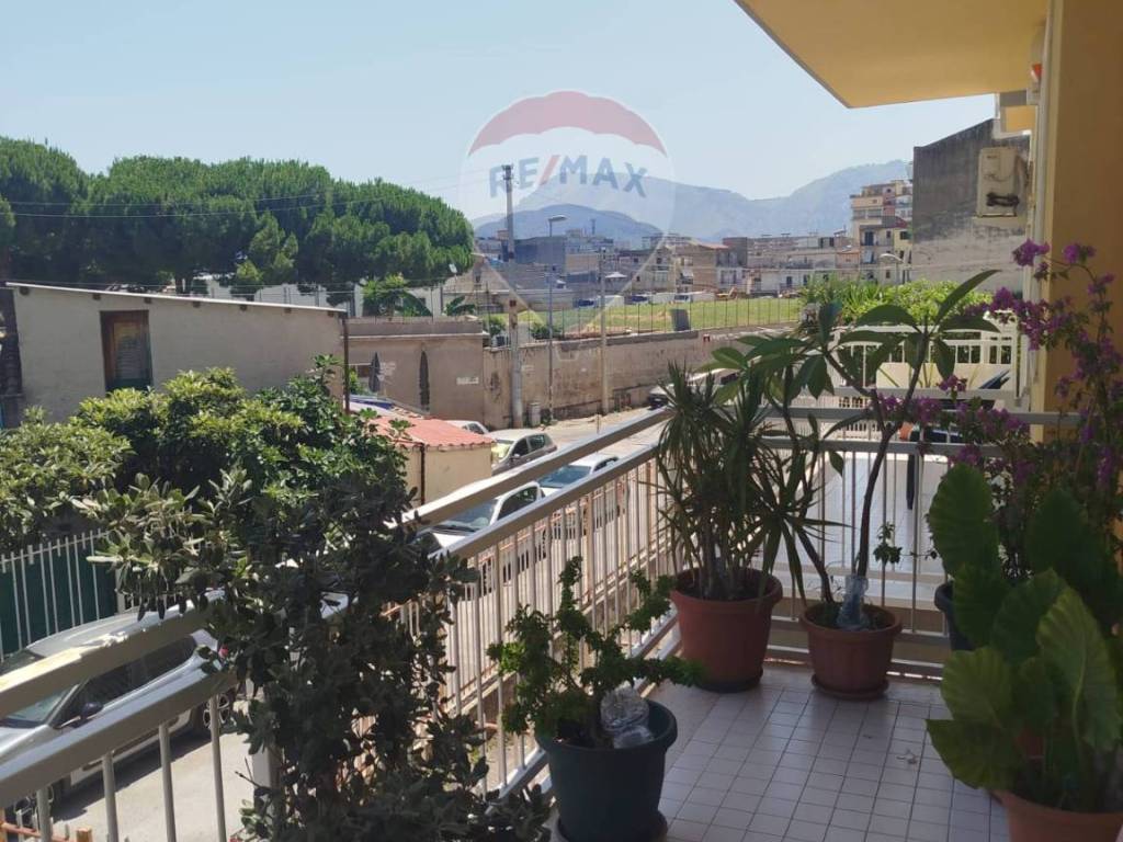 Vendita Appartamento in via del fondo 26. Palermo. Ottimo stato, primo ...