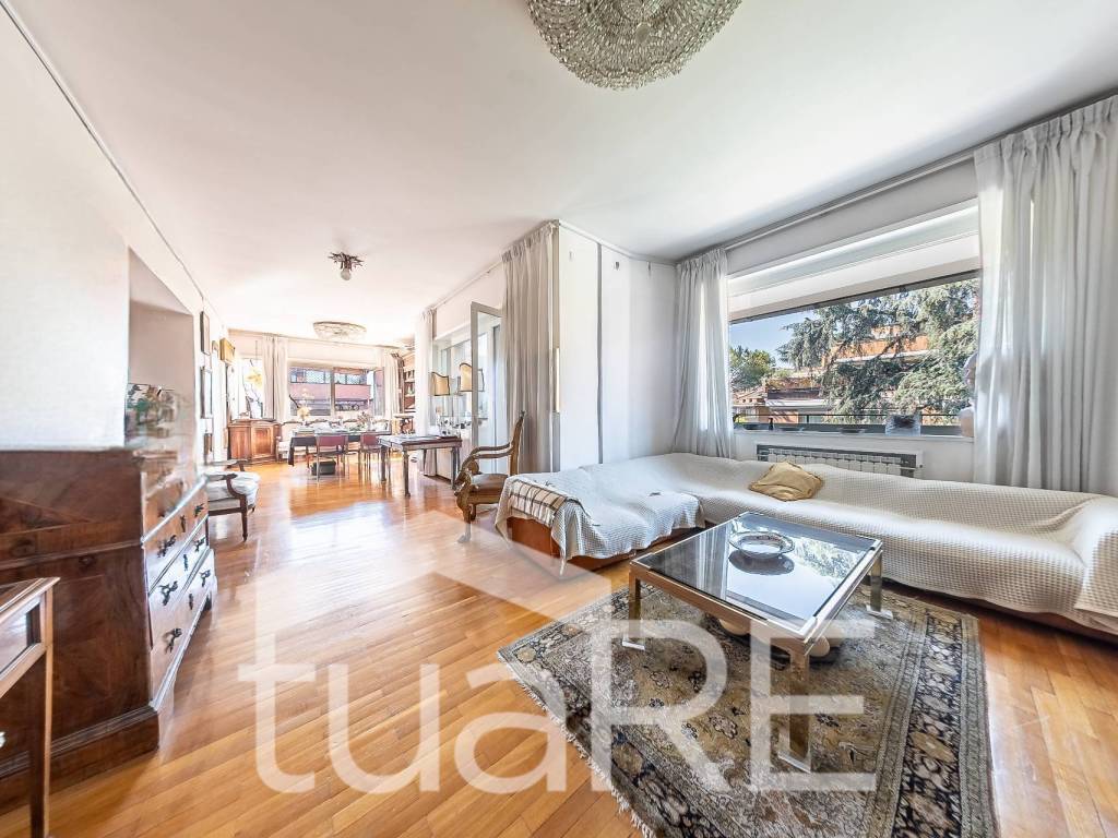 Vendita Attico in via Della Farnesina Roma. Buono stato, posto auto ...