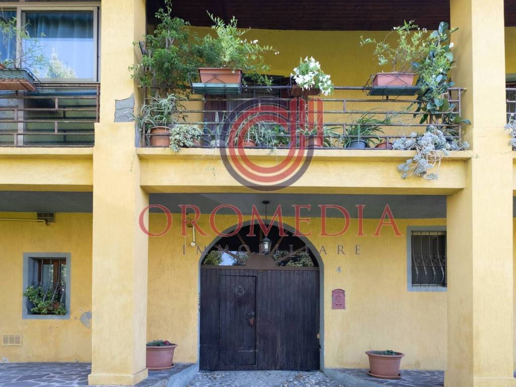 Vendita Villa unifamiliare in via Strada Vecchia 4 Bergamo. Buono stato ...