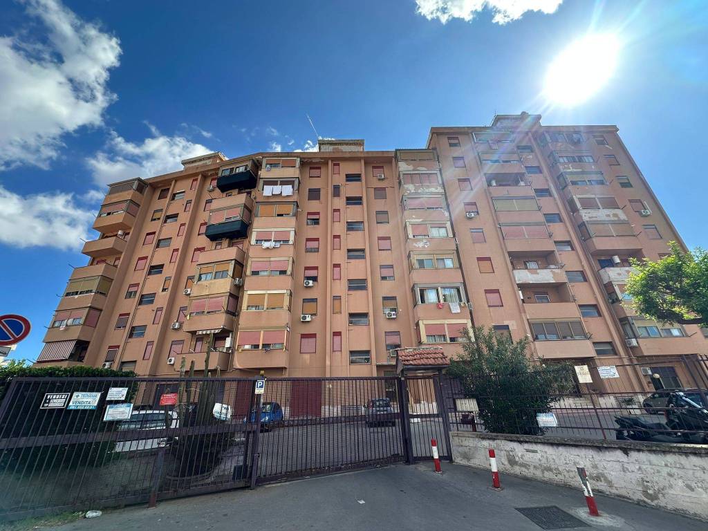 Affitto Appartamento Palermo. Quadrilocale in via Carlo Del Prete 55 ...