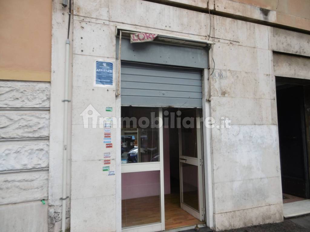 Locale commerciale via Trionfale 108, Roma, Rif. 122463580 - Immobiliare.it