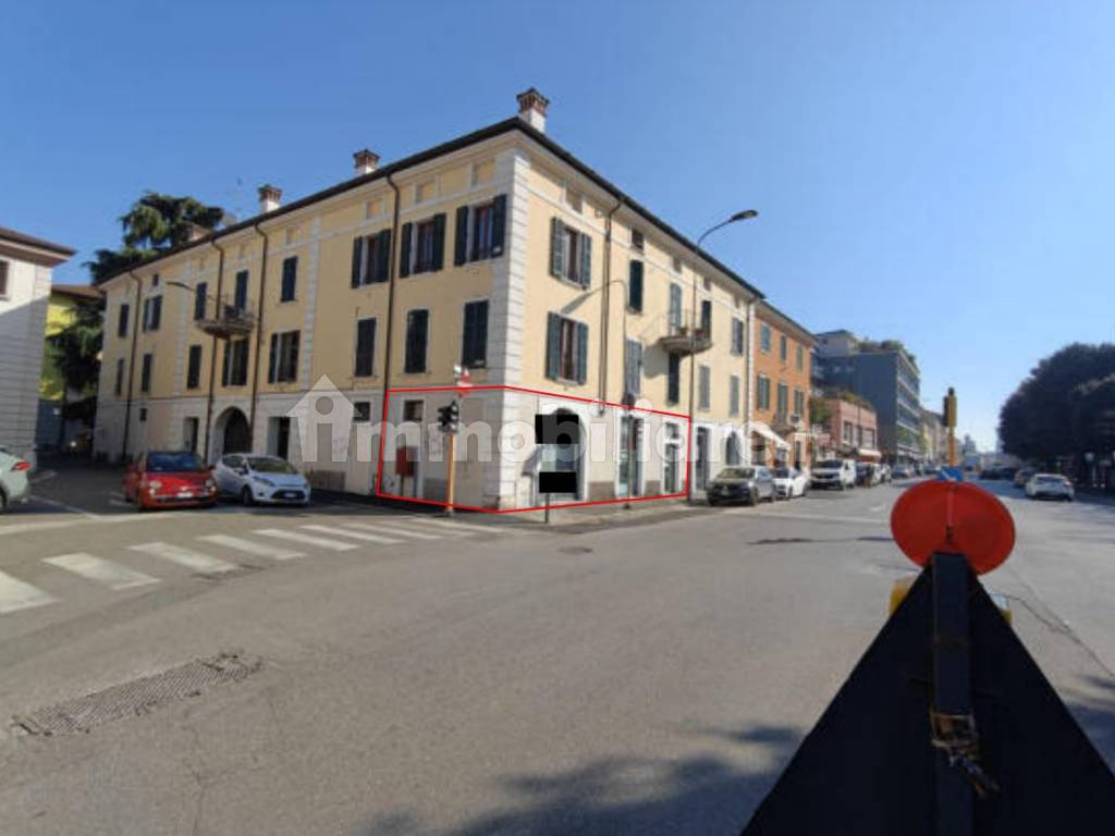 Asta per negozio, via Milano 22A, Porta Milano Brescia, rif. 122463524 ...