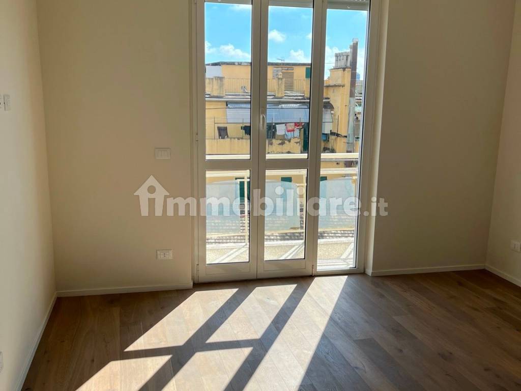 Vendita Appartamento Genova. Monolocale in via Balbi 97. Ottimo stato ...