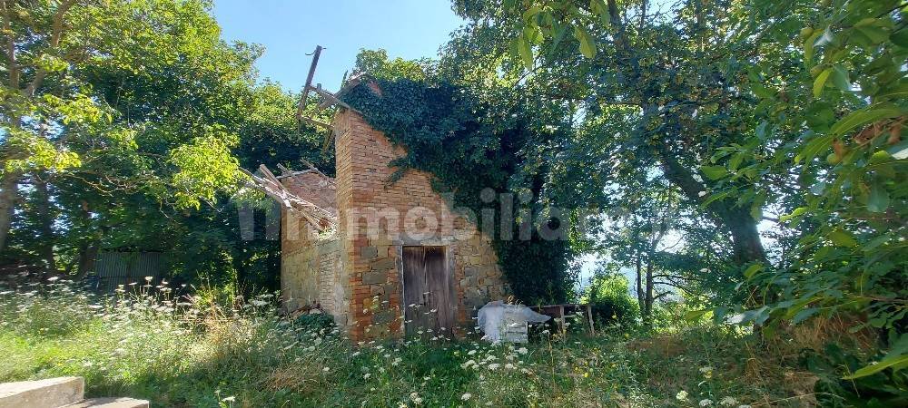 Vendita Rustico Serramazzoni. Da ristrutturare, 50 m², rif. 122531228