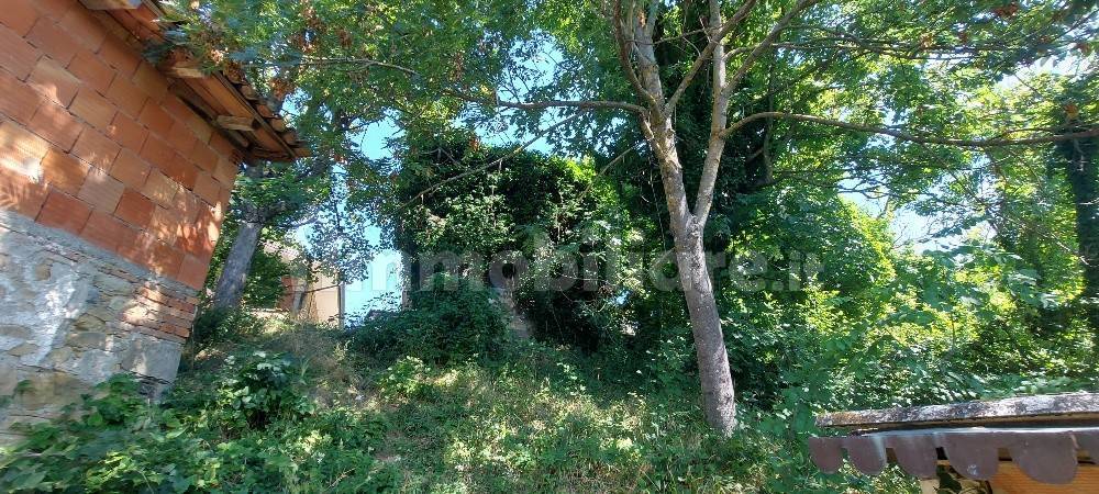 Vendita Rustico Serramazzoni. Da ristrutturare, 50 m², rif. 122531228