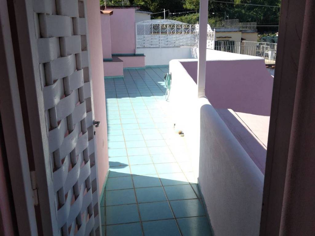Vendita Appartamento Ischia. Quadrilocale in via Giambattista Vico 11 ...
