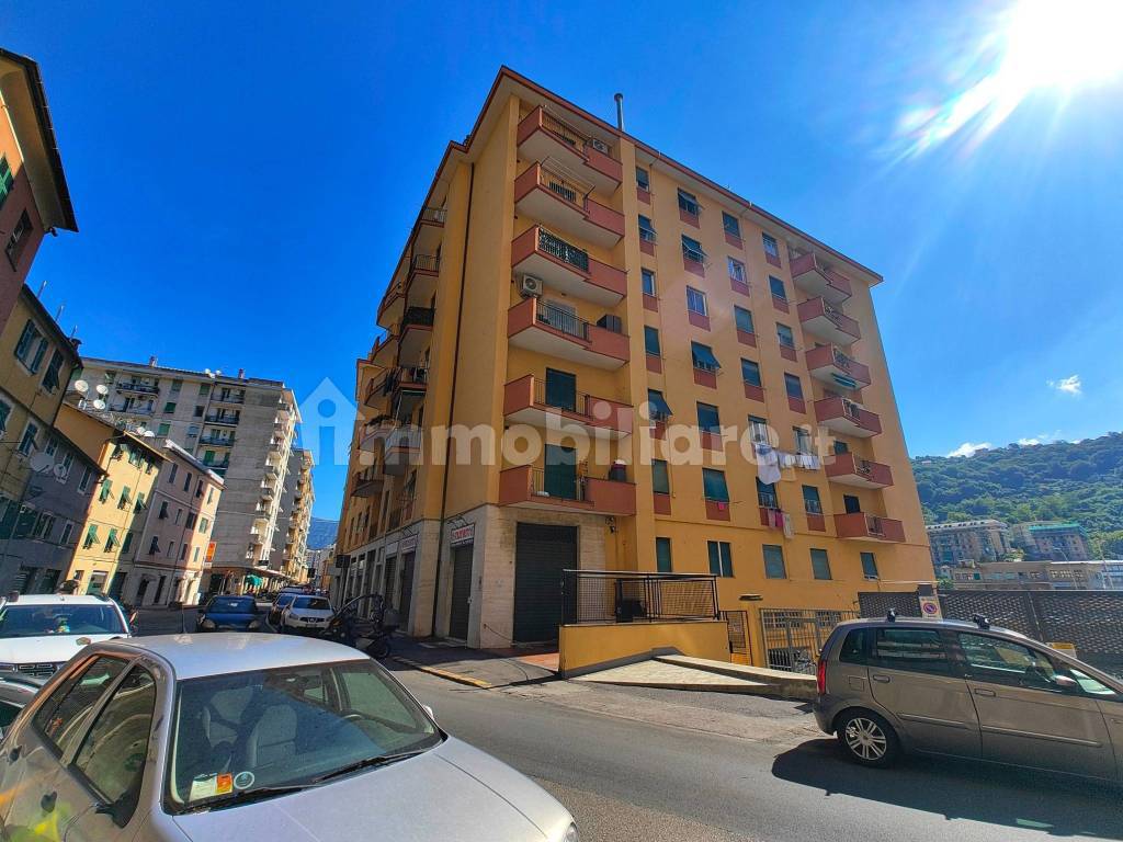 Vendita Appartamento Genova. Trilocale in via Piacenza 7. Da ...