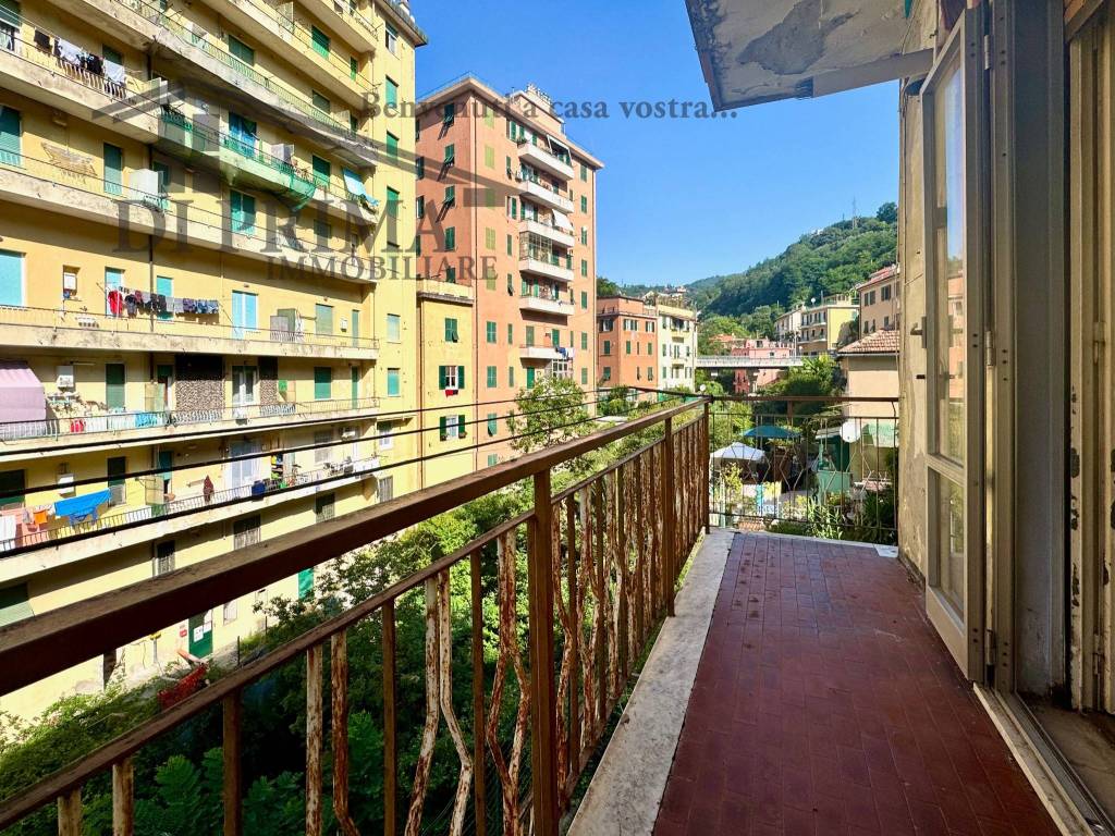 Vendita Appartamento Genova. Bilocale in via Rollino 13. Da ...