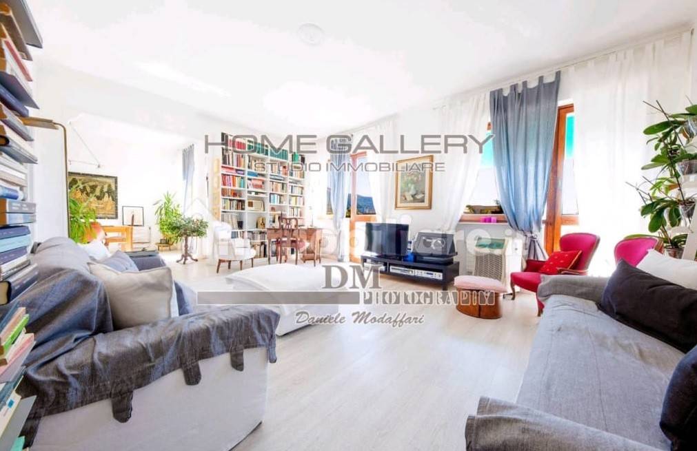 Affitto Appartamento in via Angelo Orsini. Genova. Ottimo stato, terzo ...