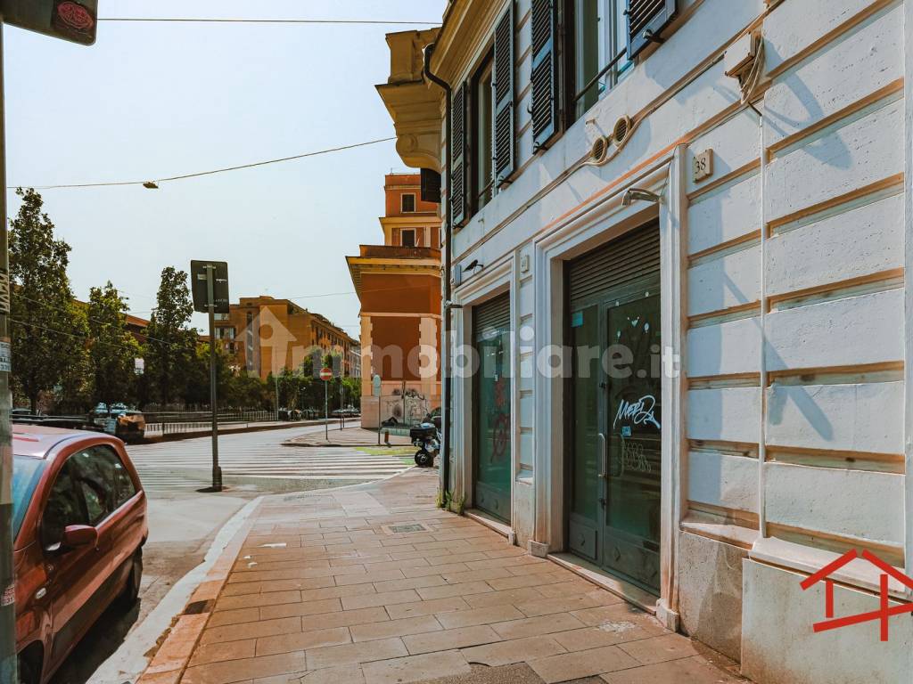 Locale commerciale via Labicana, Roma, Rif. 122810264 - Immobiliare.it