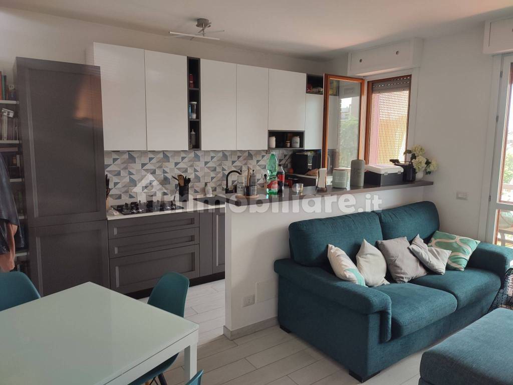 Affitto Appartamento Roma. Bilocale in via Pagoda Bianca 86. Ottimo ...