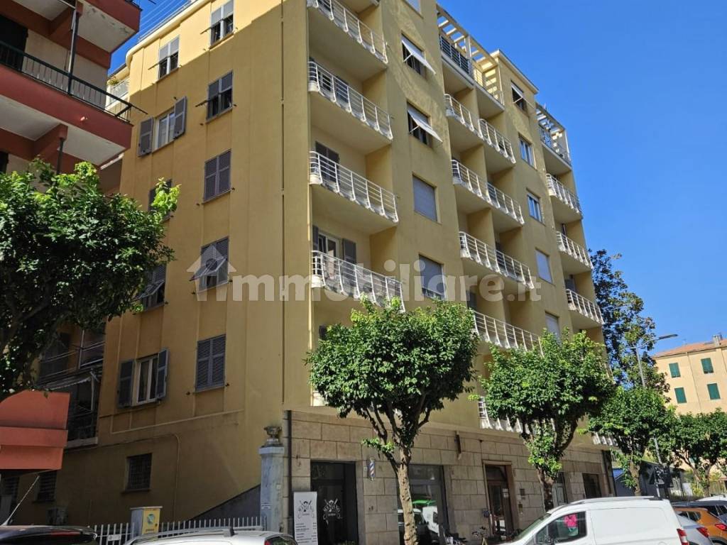 Vendita Appartamento in via Trieste 12. Chiavari. Buono stato, primo ...