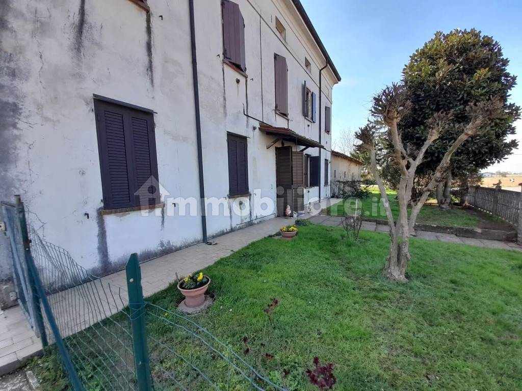 Vendita Appartamento Marcaria. Quadrilocale in San Michele No Number ...