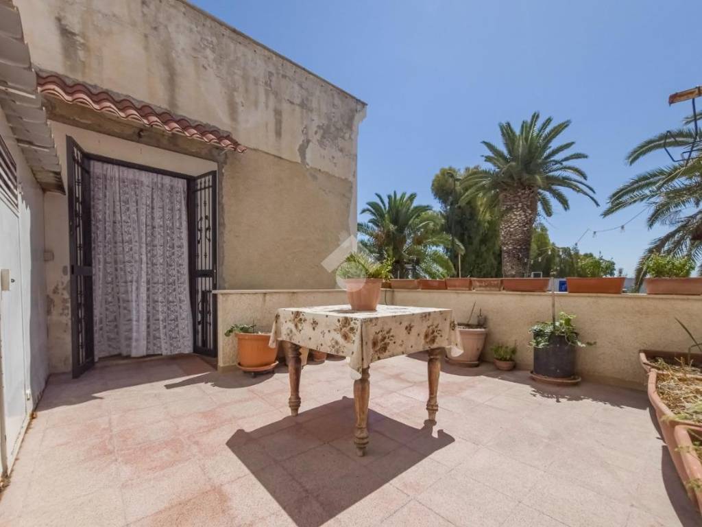 Vendita Appartamento Manfredonia. Bilocale in Lungomare Nazario Sauro ...