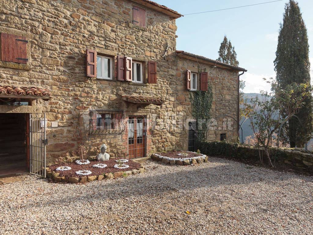 Vendita Rustico in strada provinciale 104 di Morra Città di Castello ...