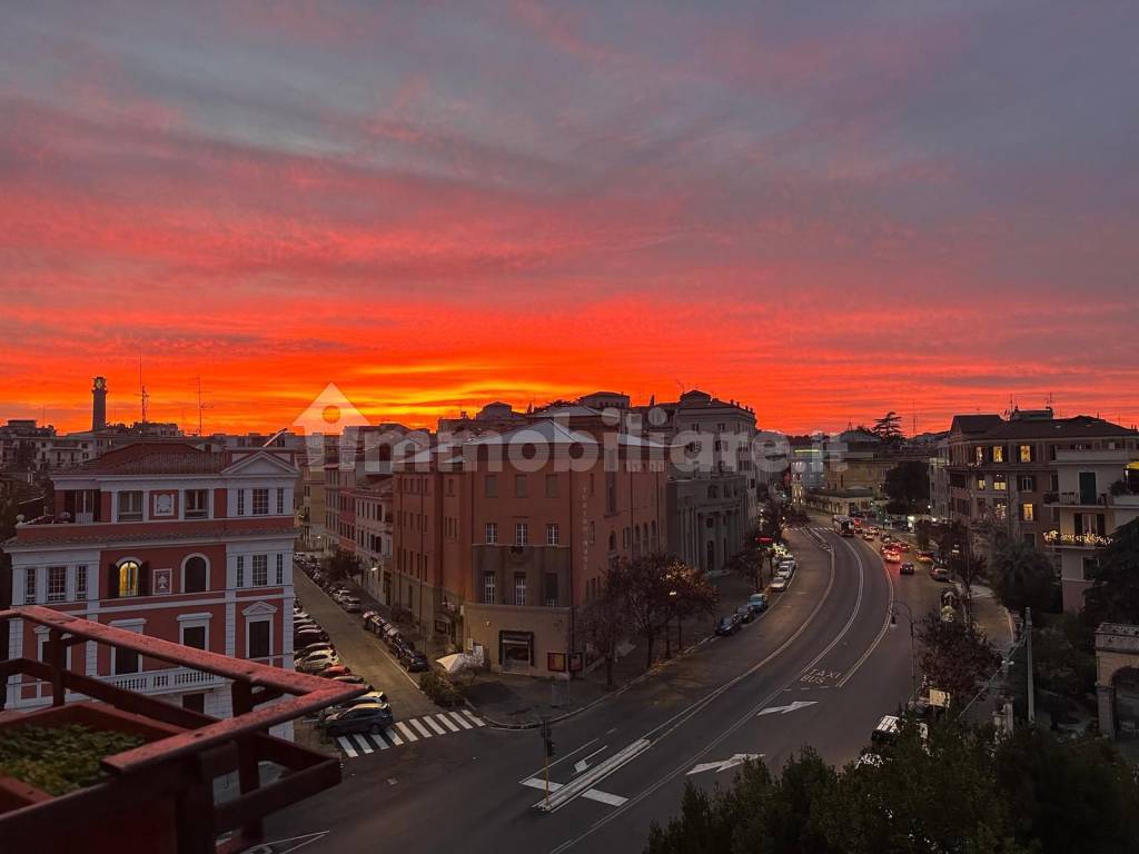 Vendita Appartamento in via Catania 1. Roma. Da ristrutturare, quarto ...