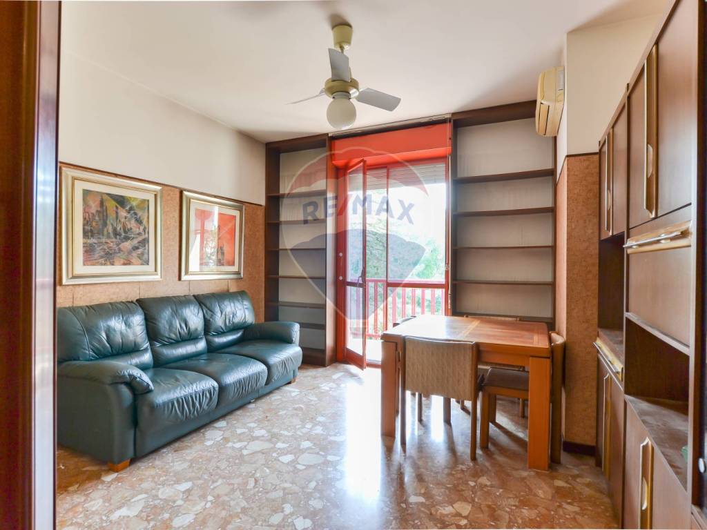 Vendita Appartamento Milano. Trilocale in via Cilea. Da ristrutturare ...