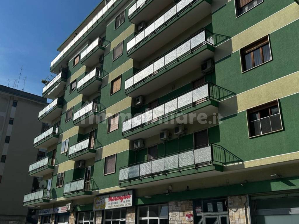 Vendita Appartamento Taranto. Trilocale in via Pio XII 100. Da ...