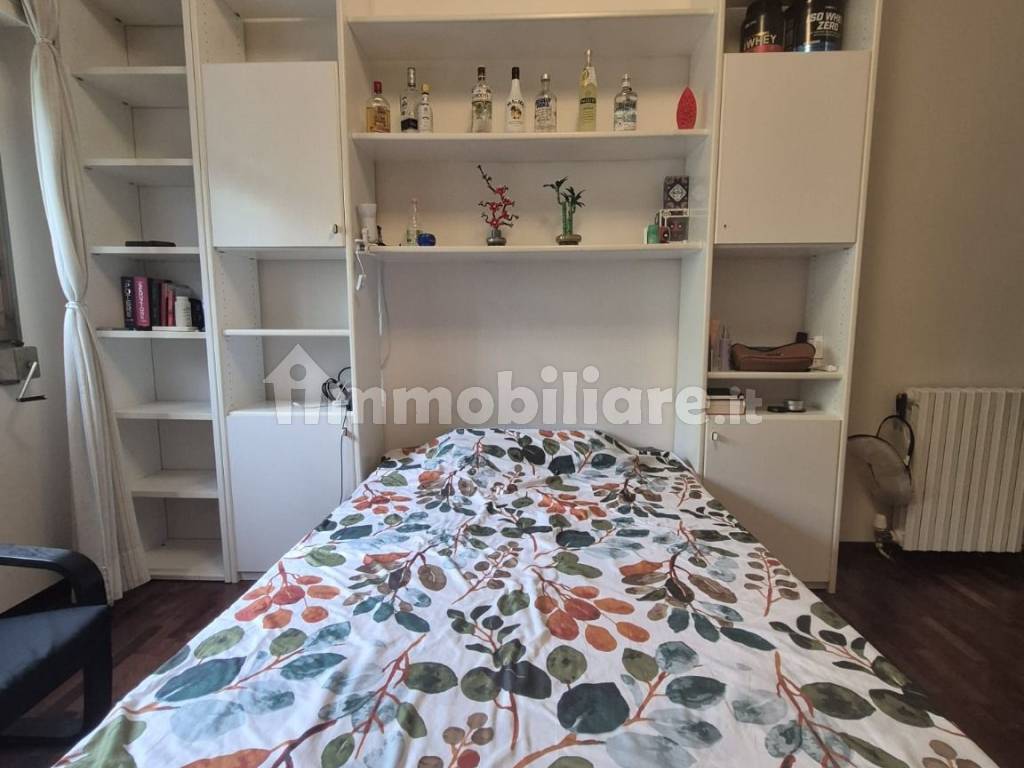 Stanza singola in affitto, affittasi camera singola via Galeazza ...