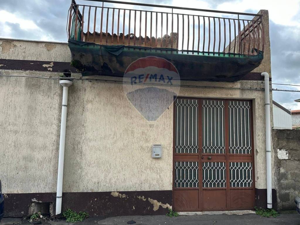 Sale Single-family detached house in via Salvatore Quasimodo 4 Belpasso ...