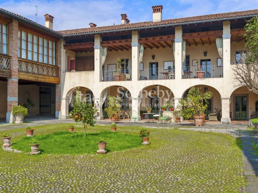 Vendita Rustico in via Toselli Paderno Franciacorta. Buono stato, posto ...