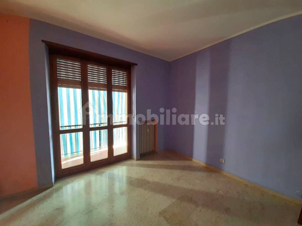 Affitto Appartamento Bra. Quadrilocale in via Guglielmo Marconi 34 ...