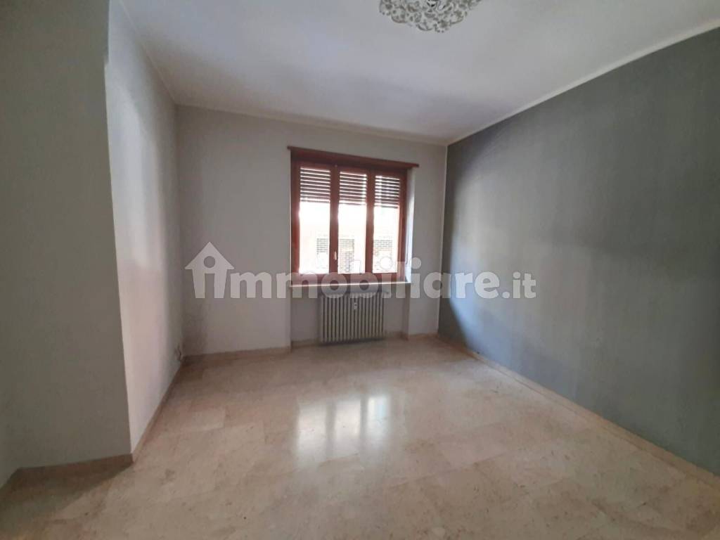 Affitto Appartamento Bra. Quadrilocale in via Guglielmo Marconi 34 ...