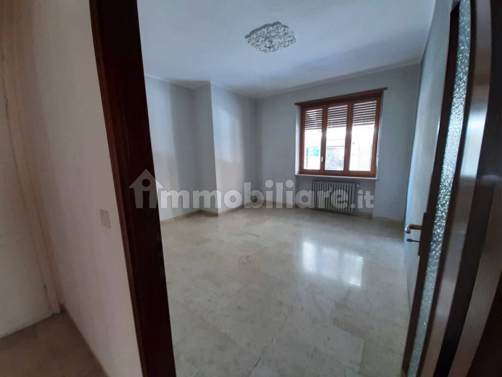 Affitto Appartamento Bra. Quadrilocale in via Guglielmo Marconi 34 ...