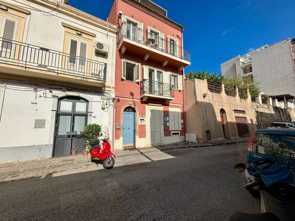 Affitto Appartamento Messina. Trilocale in via Vecchia Paradiso 59 ...