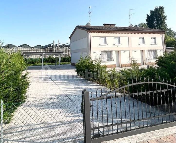 Affitto Villa unifamiliare in via Alberto Marvelli 20 Ferrara. Nuova ...