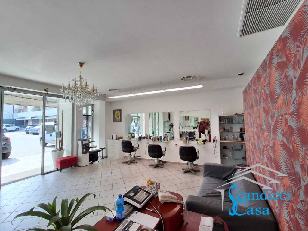 Parrucchiere - Barbiere via Ugo Foscolo, Scandicci, Rif. 123212243 - Immobiliare.it