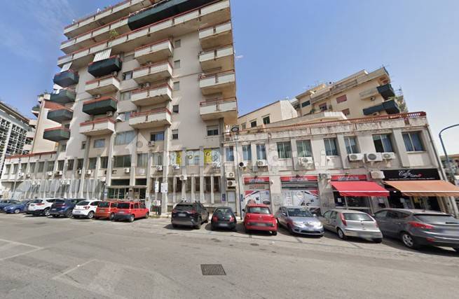 Ufficio - Studio via Catania, Palermo, Rif. 123180489 - Immobiliare.it