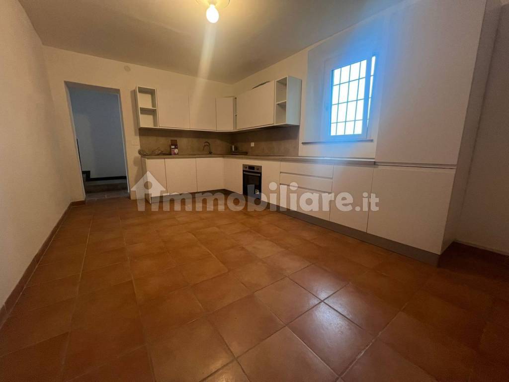 Affitto Appartamento Podenzano. Trilocale in Castello Maggia. Ottimo ...