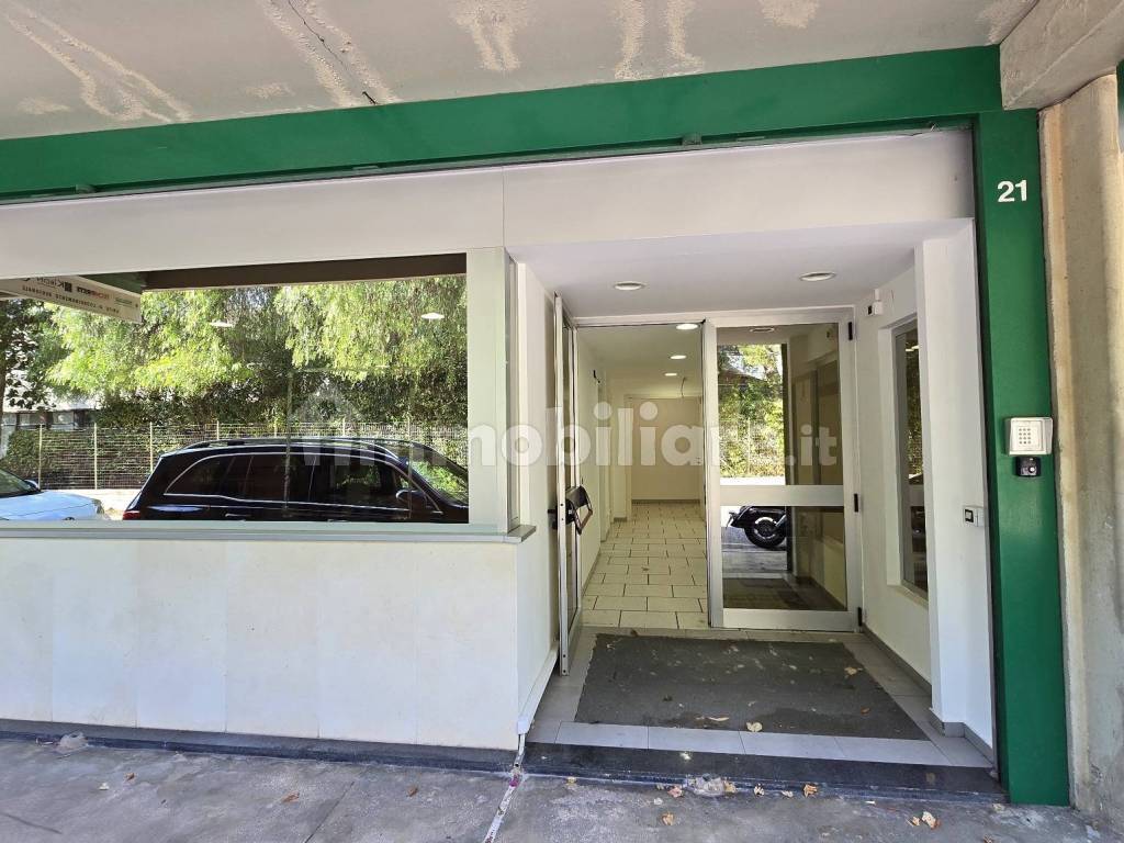 Capannone Baricentro, Casamassima, Rif. 123456701 - Immobiliare.it