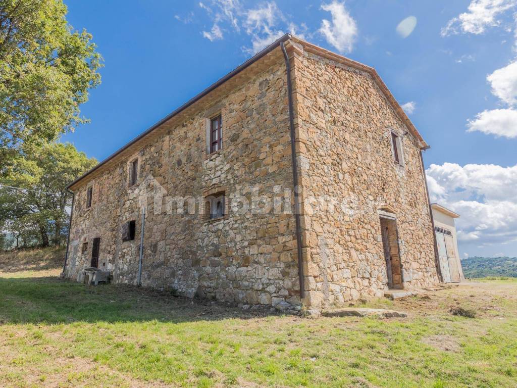 Sale Country house in Strada Provinciale Stribugliano Arcidosso. To be ...
