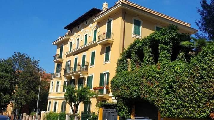 Vendita Appartamento in viale di Villa Massimo. Roma. Buono stato ...