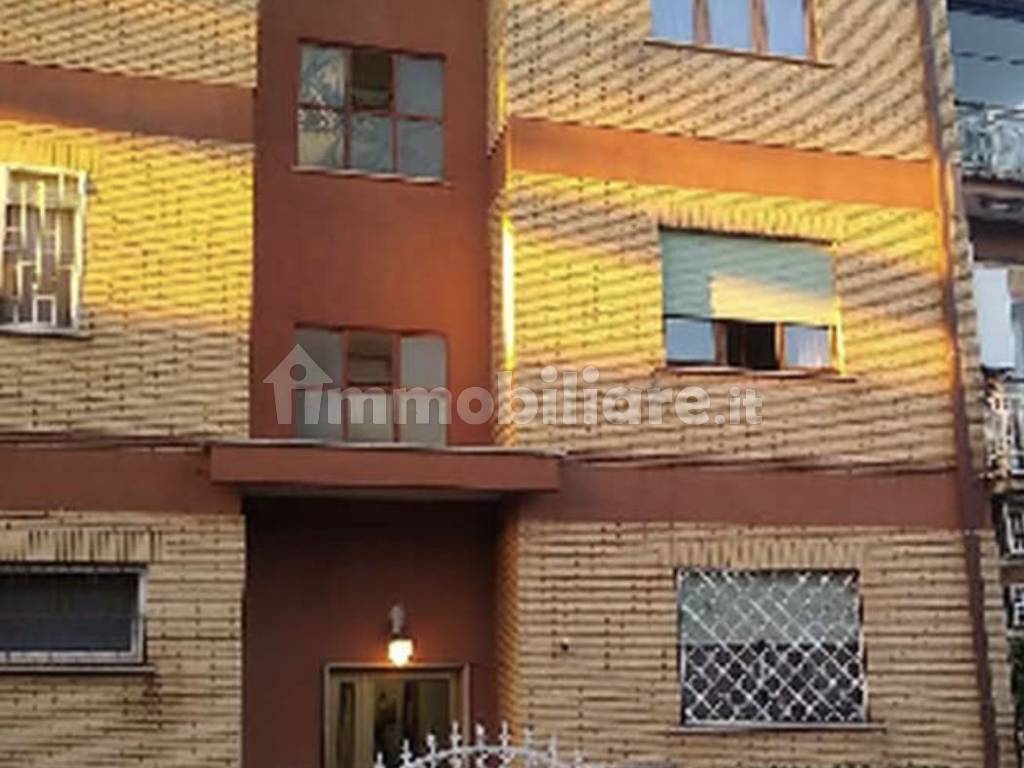 Asta per appartamento, via Bastiglia, 5, 00125 Roma Italia, Roma - Roma ...