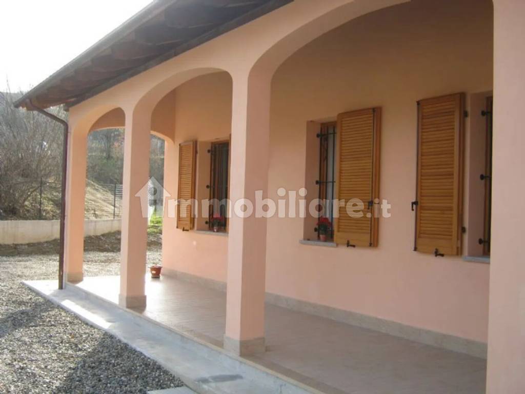 Vendita Villa unifamiliare Visone. Buono stato, posto auto ...