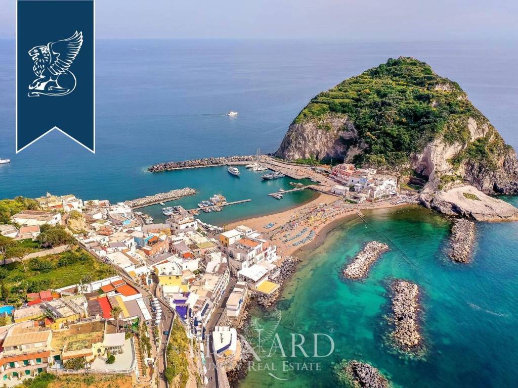 Hotel, Serrara Fontana, Rif. 123624323 - Immobiliare.it