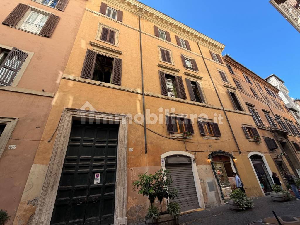 Vendita Appartamento Roma. Quadrilocale in via di Santa Maria dell ...
