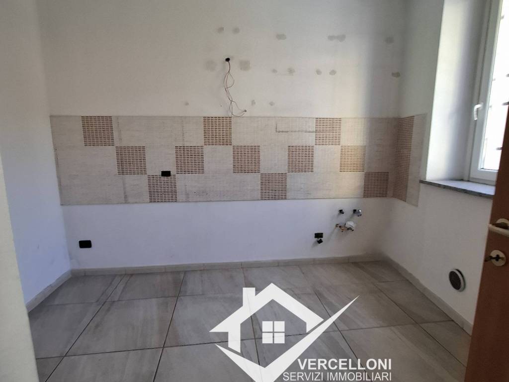 Vendita Villa unifamiliare in via Carlo Mazzucchelli Cameri. Ottimo ...