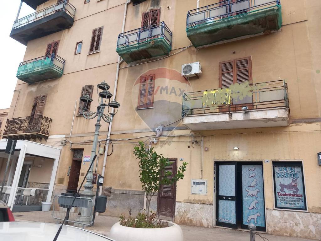 Vendita Appartamento in piazza Calogero Troia 23. Capaci. Da ...