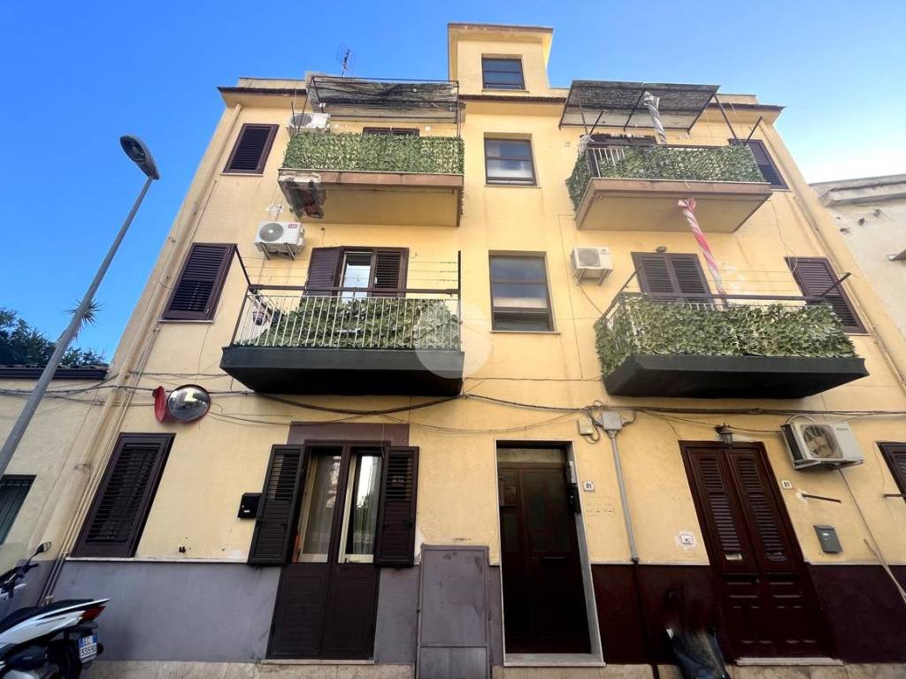 Vendita Appartamento Palermo. Bilocale in via Carlo del Prete 81. Buono ...