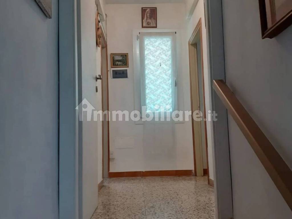 Vendita Villa unifamiliare in via Fregnan, 27 Porto Viro. Posto auto ...