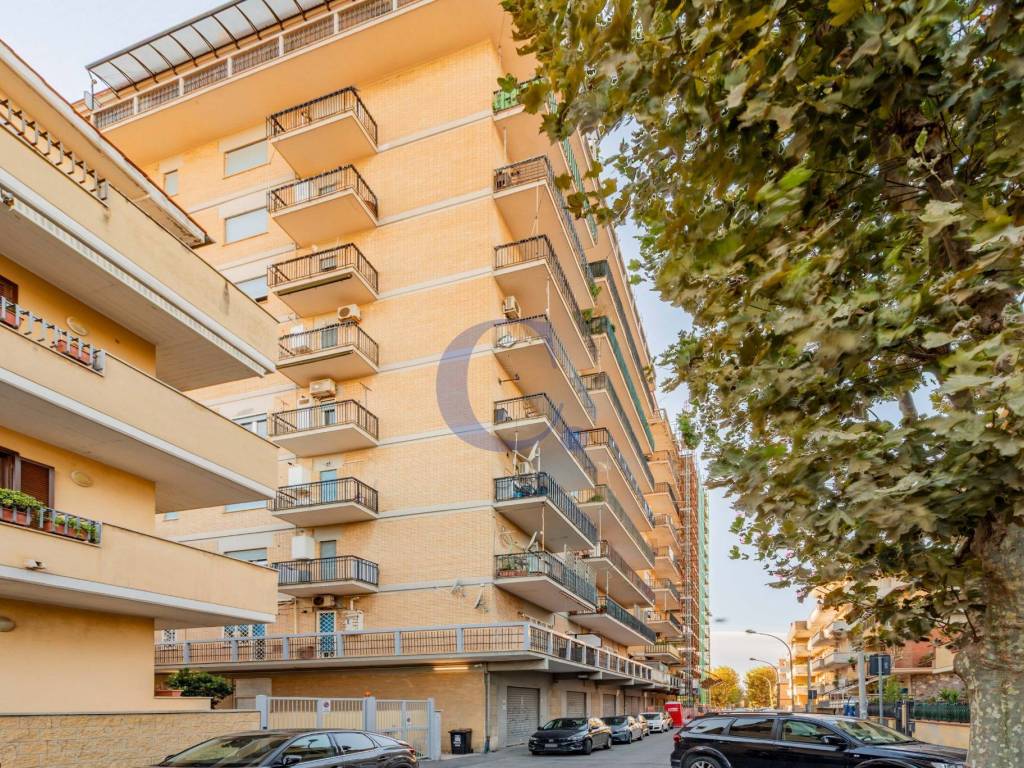 Vendita Appartamento Ladispoli. Trilocale in via Palermo 21. Buono ...