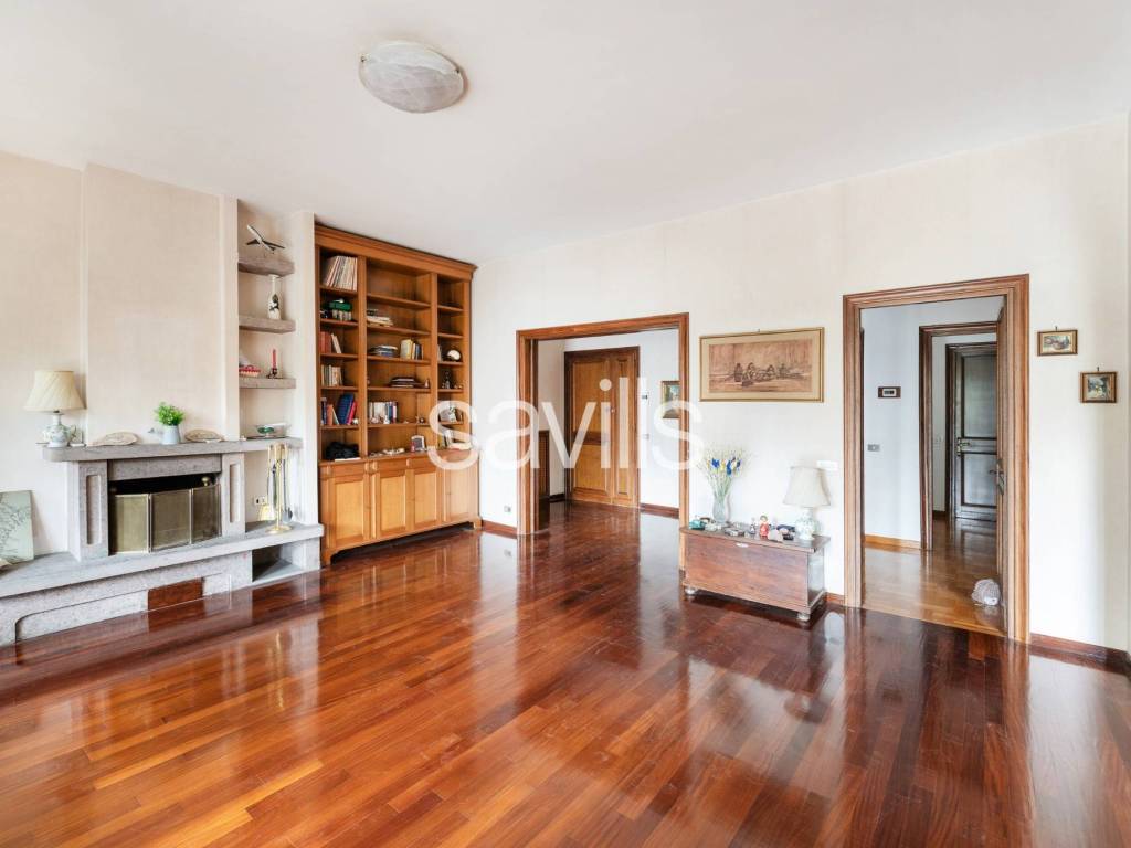 Vendita Appartamento Roma. Quadrilocale in via Alberto Litta Modignani ...