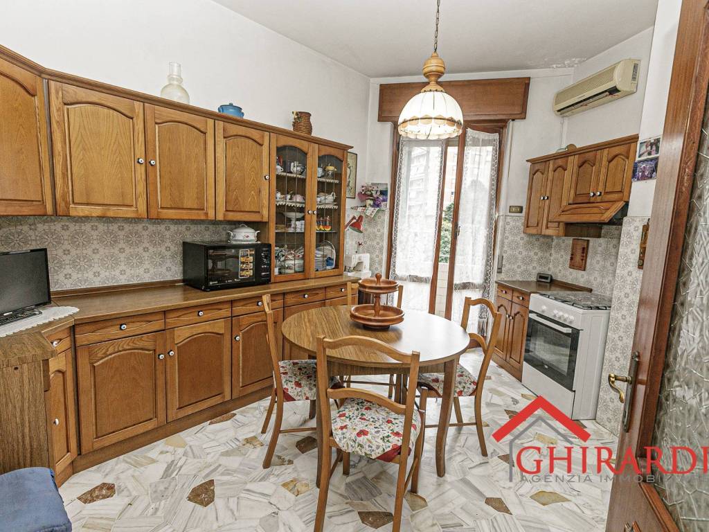 Affitto Appartamento Genova. Quadrilocale in via Luigi Galvani 24 ...