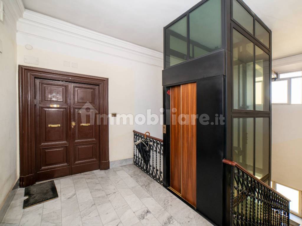 Vendita Attico in via Pellegrino Matteucci Roma. Ottimo stato, con ...