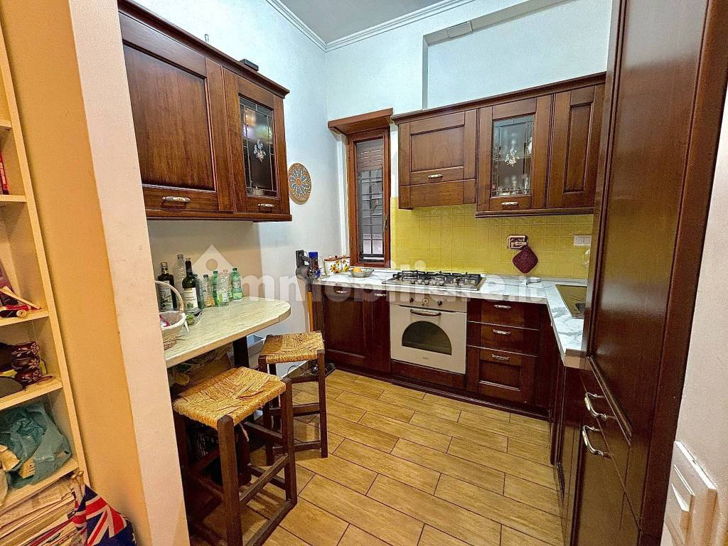 Vendita Appartamento Roma. Trilocale in viale dei Promontori. Ottimo ...